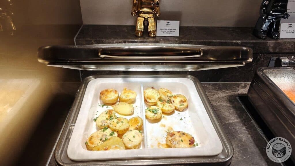Breakfast at Ascott Raffles City Chongqing - Journey Rambler