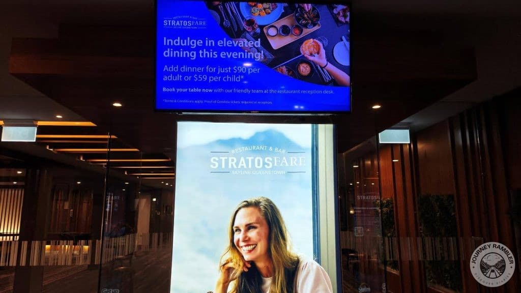 Buffet Dinner Experience: Stratosfare Restaurant & Bar, Skyline ...
